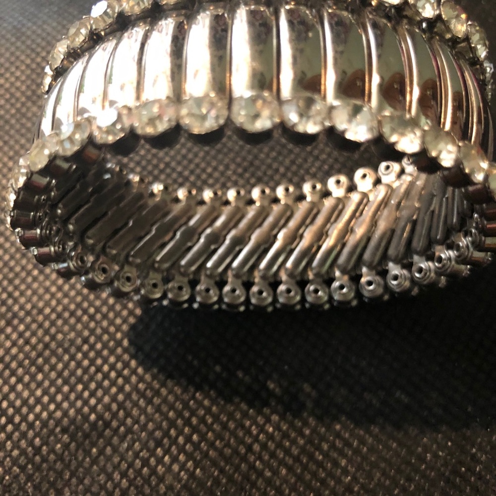 Rhinestone Encrusted Vintage Expansion Bracelet - Gem